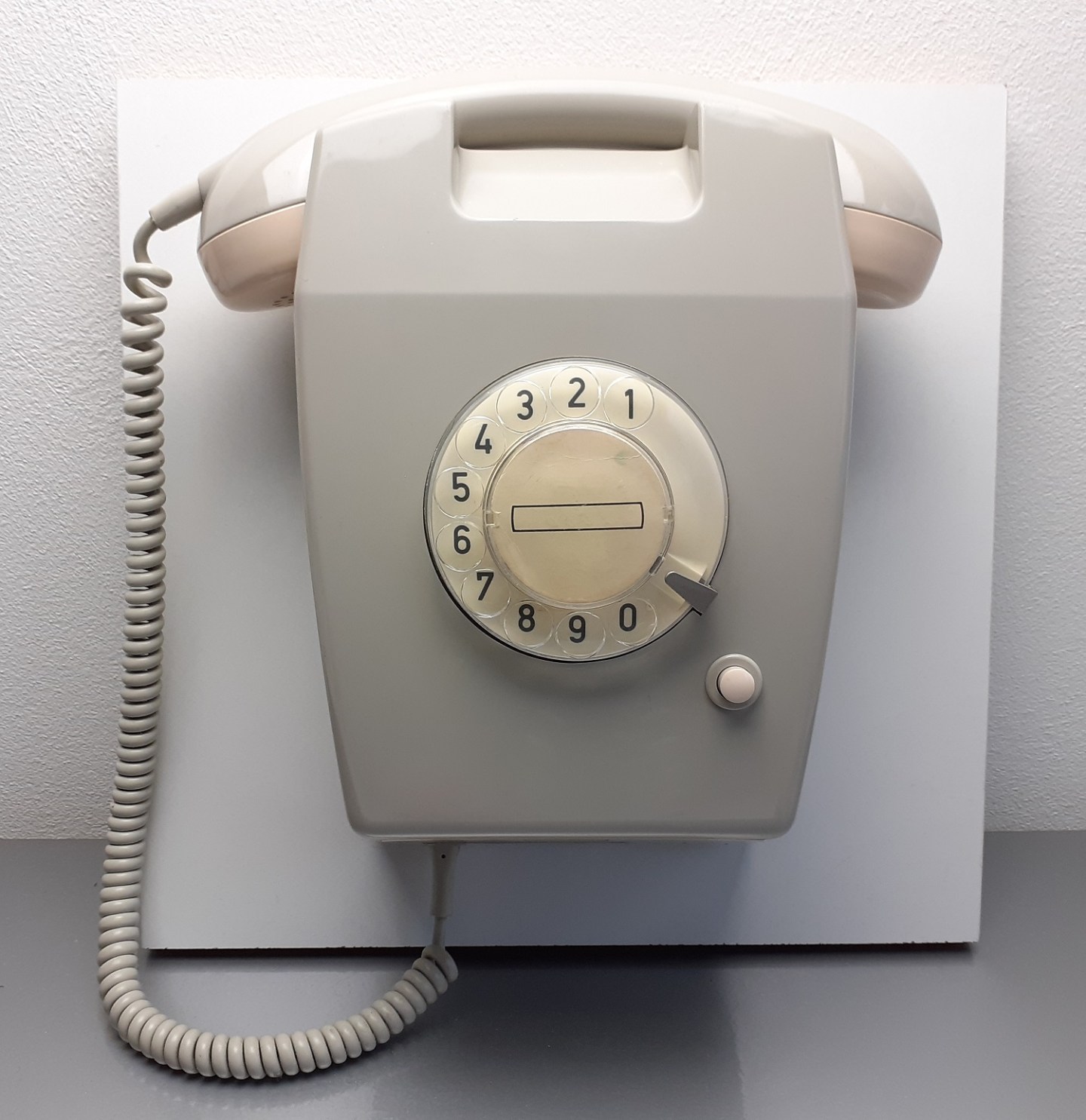 T65 – dutchtelephones